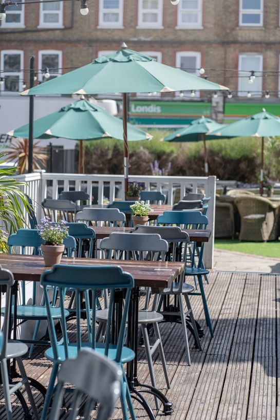 The County Arms | Pub dining in Wandsworth
