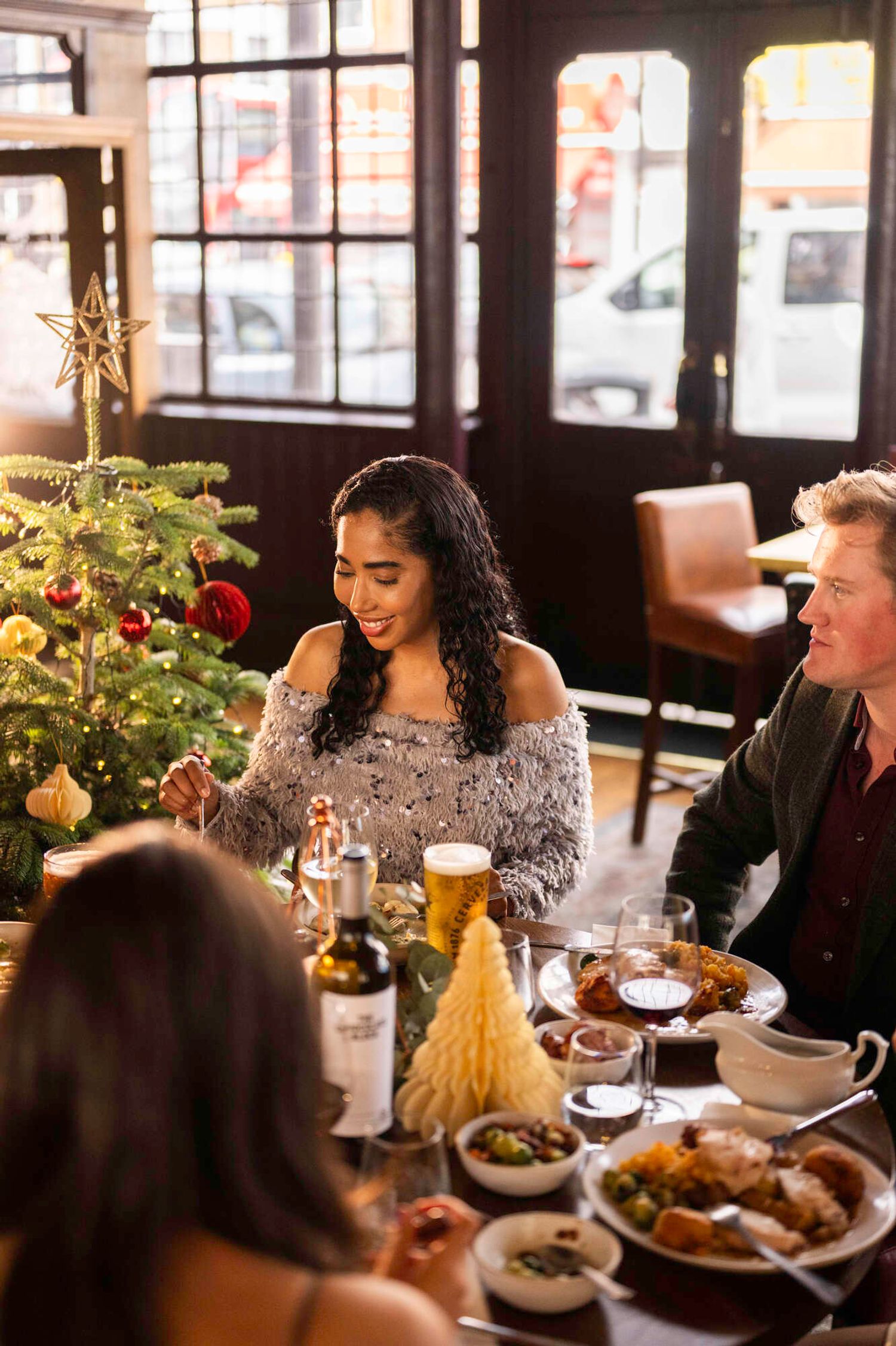The County Arms | pub | Wandsworth Common | Young's Pubs